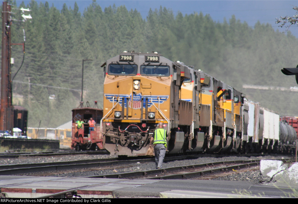 crewmember picking up some lunch while stopped at Truckee